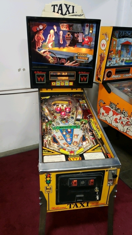 TAXI LOLA VERSION PINBALL MACHINE WILLIAMS 1988