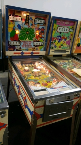 SPIN WHEEL CLASSIC PINBALL MACHINE GOTTLIEB 1968
