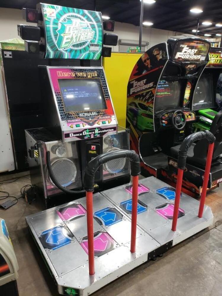DDR EXTREME 2 PLAYER DANCE ARCADE GAME KONAMI