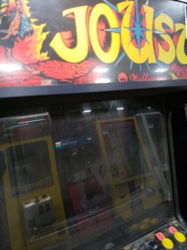 WILLIAMS MULTICADE UPRIGHT ARCADE GAME CABINET