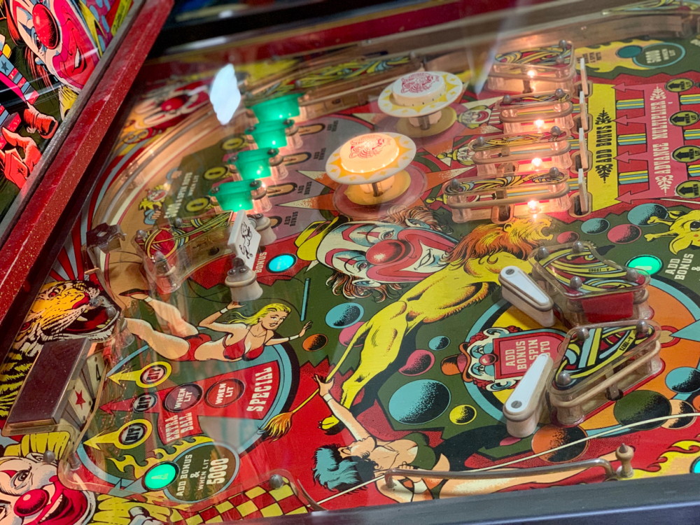 CIRCUS WIDE BODY PINBALL MACHINE GOTTLIEB 1980