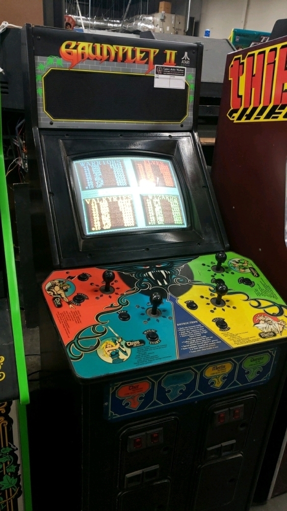 GAUNTLET II CLASSIC ATARI UPRIGHT ARCADE GAME