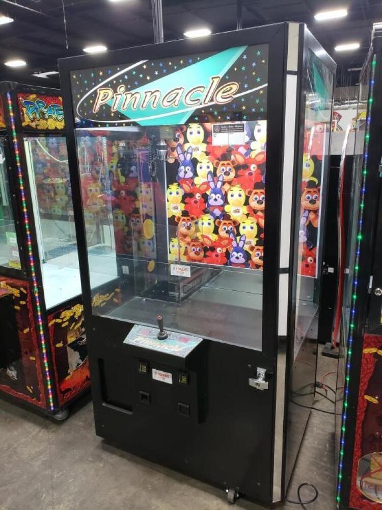 42 PINNACLE PLUSH CLAW CRANE MACHINE ICE