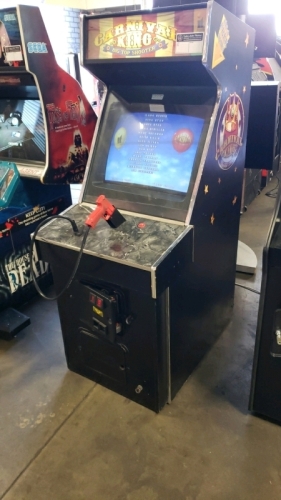 CARNIVAL KING UPRIGHT TARGET SHOOTER ARCADE GAME