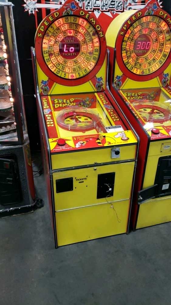 SPEED DEMON TICKET REDEMPTION GAME BAYTEK #1