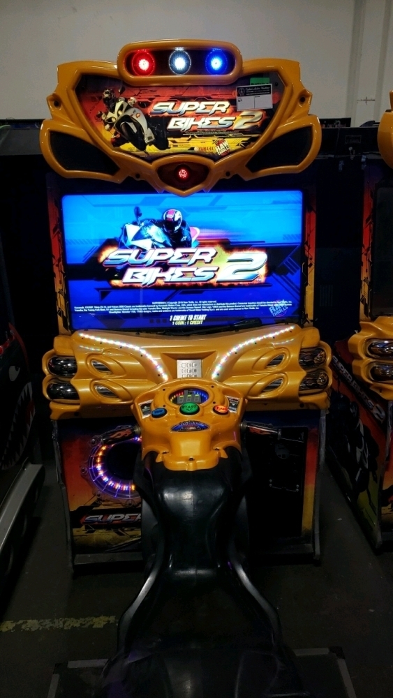 SUPER BIKES 2 RAW THRILLS MOTORCYCLE RACING ARCADE GAME #1