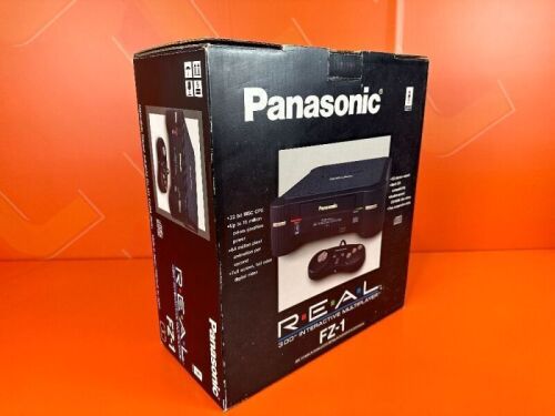 Panasonic 3DOConsole Bundle A launch model Panasonic 3DO Interactive ...