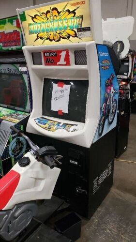 MOTOCROSS GO! RACING ARCADE GAME NAMCO