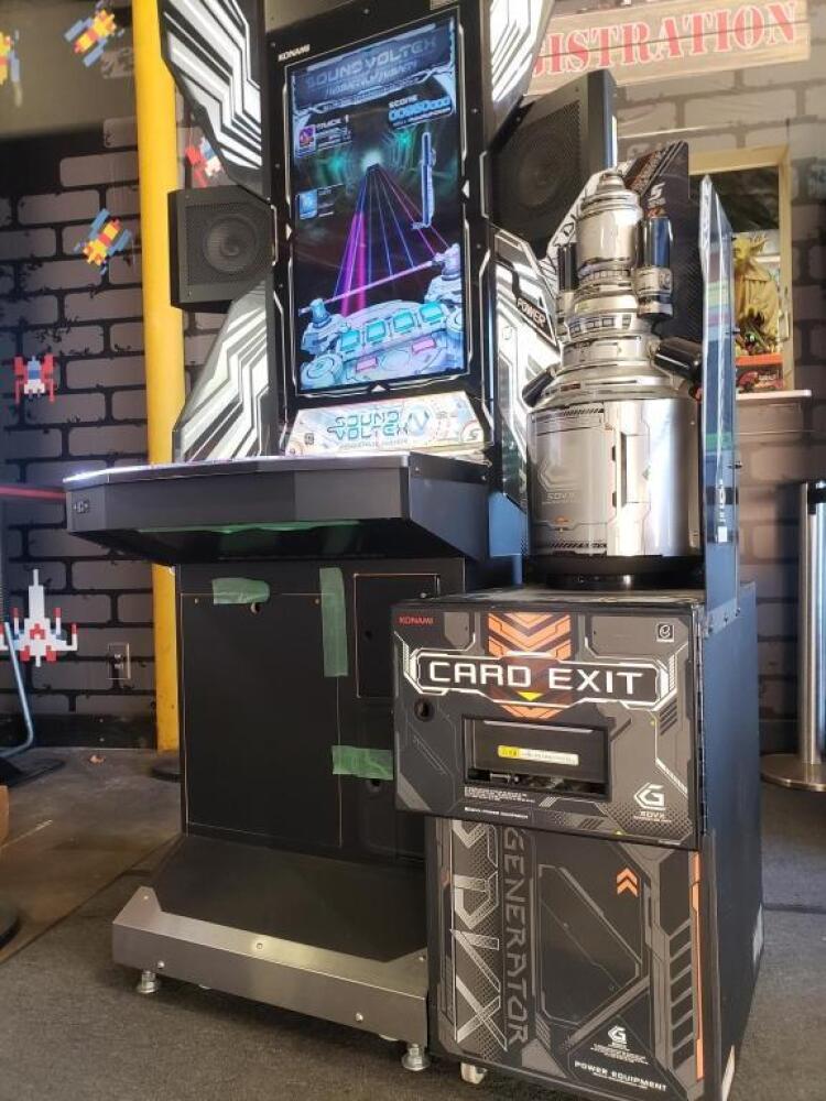 SOUND VOLTEX BOOTH KONAMI RYTHYM ARCADE GAME