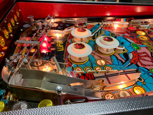 ROBO-WAR CLASSIC PINBALL MACHINE GOTTLIEB 1988