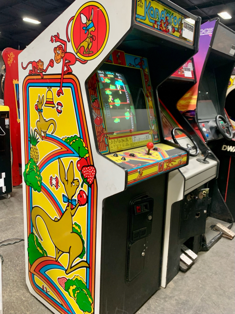 KANGAROO UPRIGHT ARCADE GAME CLASSIC ATARI