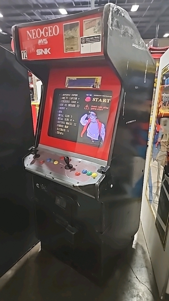 NEO GEO MULTICADE UPRIGHT ARCADE GAME