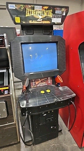 EXTREME HUNTING 2 UPRIGHT SHOOTER ARCADE GAME