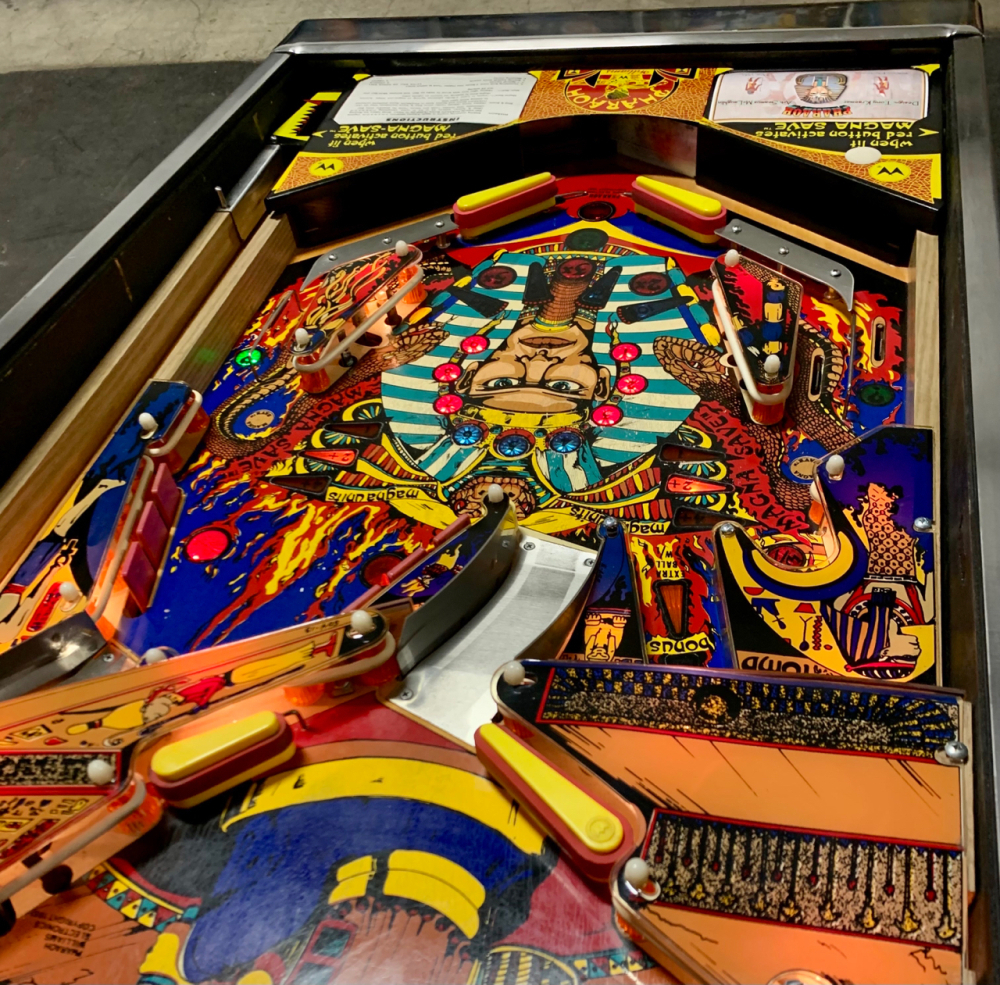 PHARAOH CLASSIC PINBALL MACHINE WILLIAMS 1981