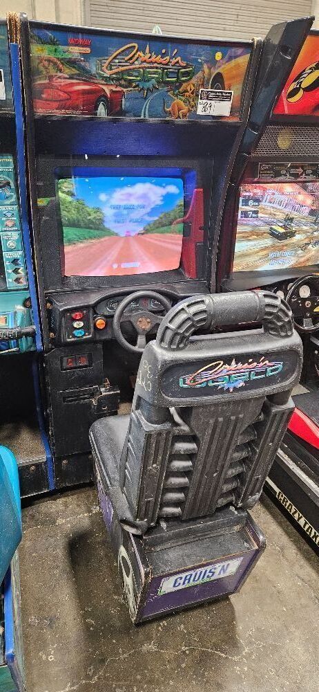 CRUISIN WORLD SITDOWN DRIVER ARCADE GAME