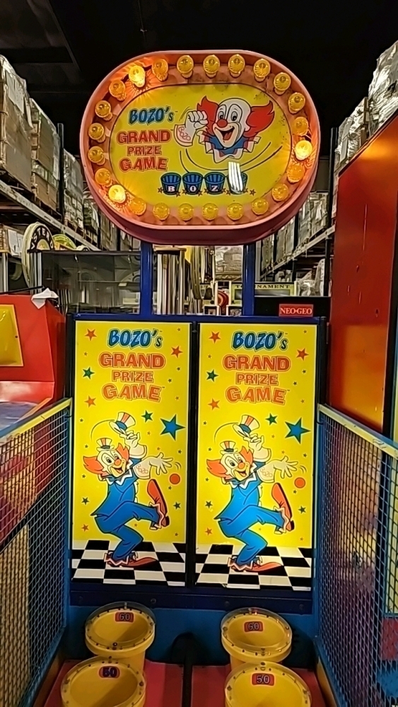 BOZO'S BALL TOSS TICKET REDEMPTION GAME