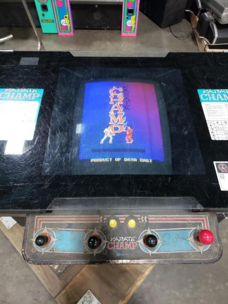 KARATE CHAMP COCKTAIL TABLE ARCADE GAME CLASSIC