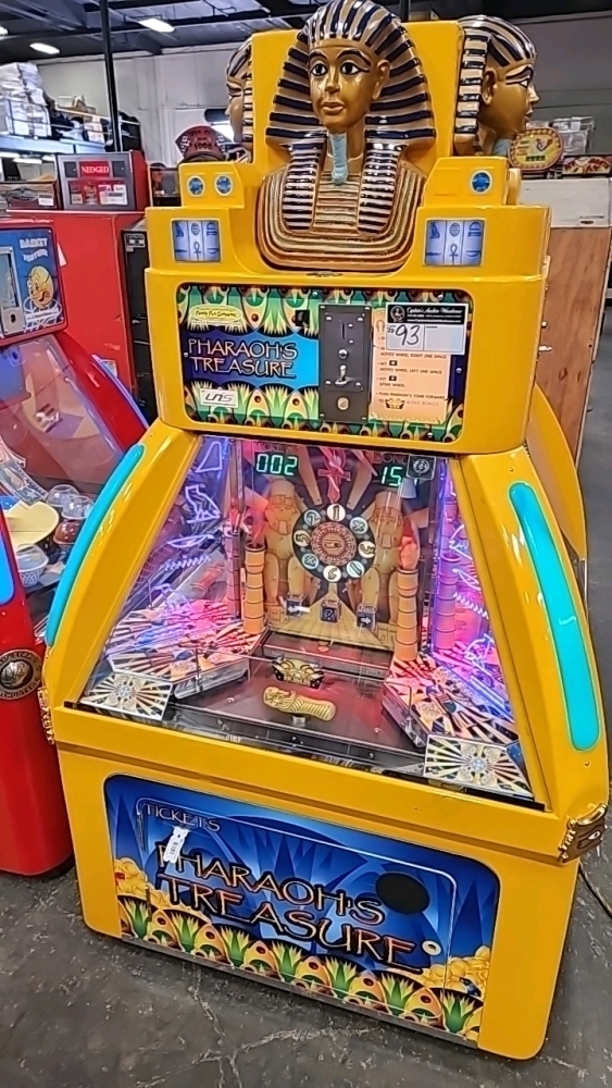 PHAROAH'S TREASURE 4 PLAYER TICKET REDEMPTION PUSHER ARCADE GAME