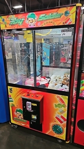 TOY SOLDIER 43 PLUSH CLAW CRANE MACHINE COASTAL