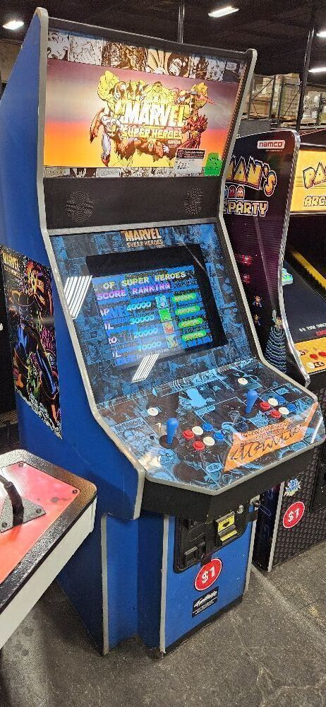 MARVEL SUPER HEROES BIG BLUE CAPCOM ARCADE GAME