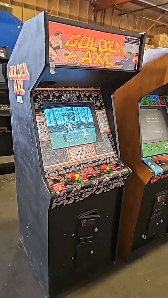GOLDEN AXE CLASSIC ARCADE GAME SEGA