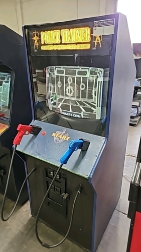 POLICE TRAINER UPRIGHT SHOOTER ARCADE GAME SEGA