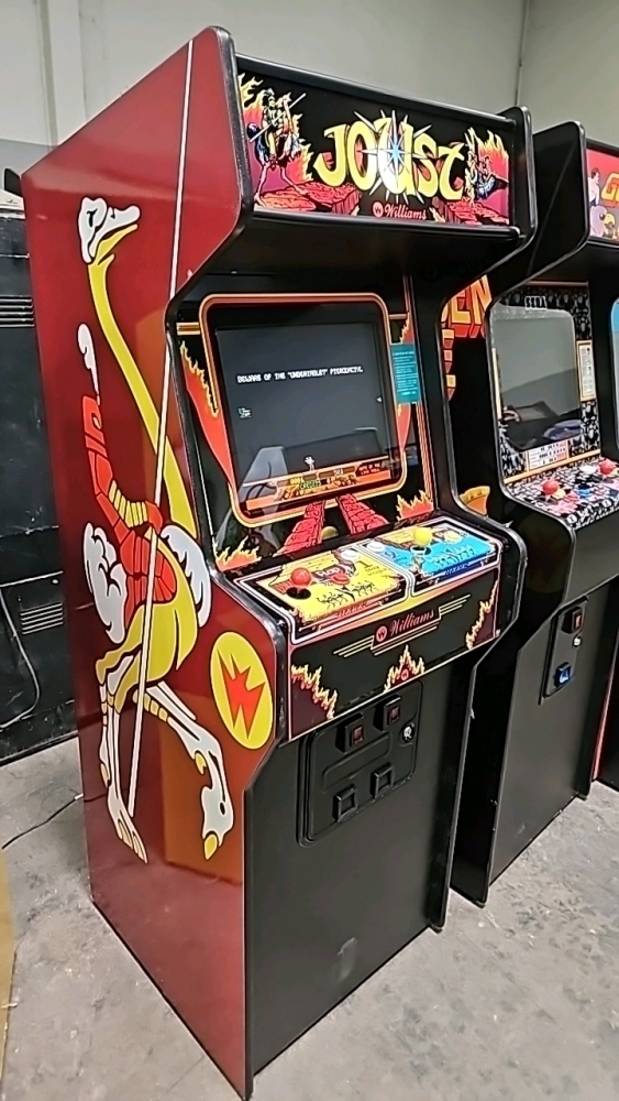 JOUST WILLIAMS STYLE CLASSIC BRAND NEW BUILD UPRIGHT ARCADE GAME