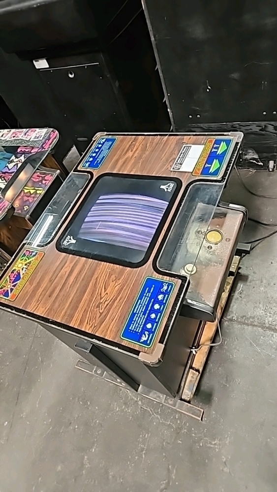 CENTIPEDE CLASSIC COCKTAIL TABLE ARCADE GAME ATARI