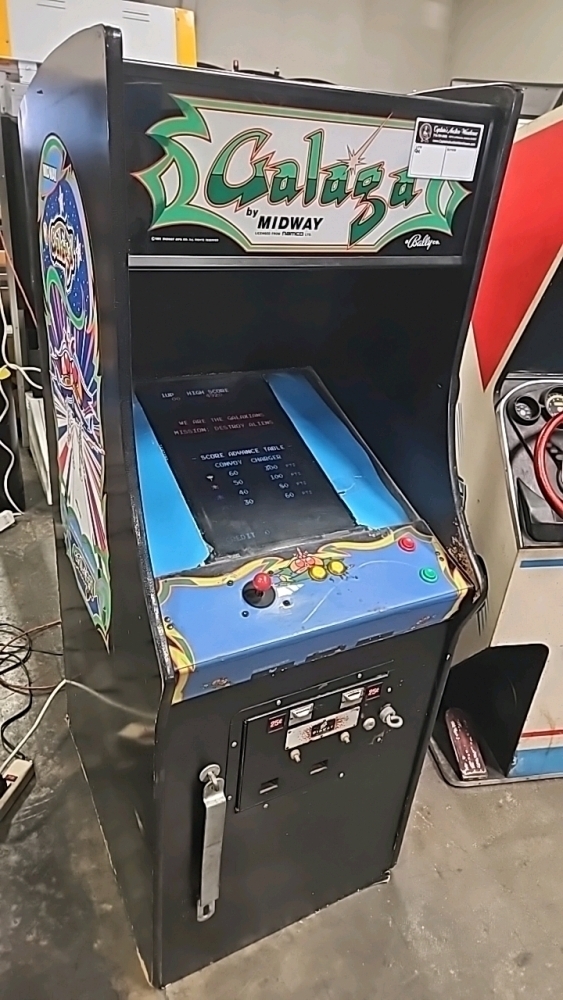 MULTICADE UPRIGHT GALAGA MIDWAY CABINET ARCADE GAME 60 IN 1