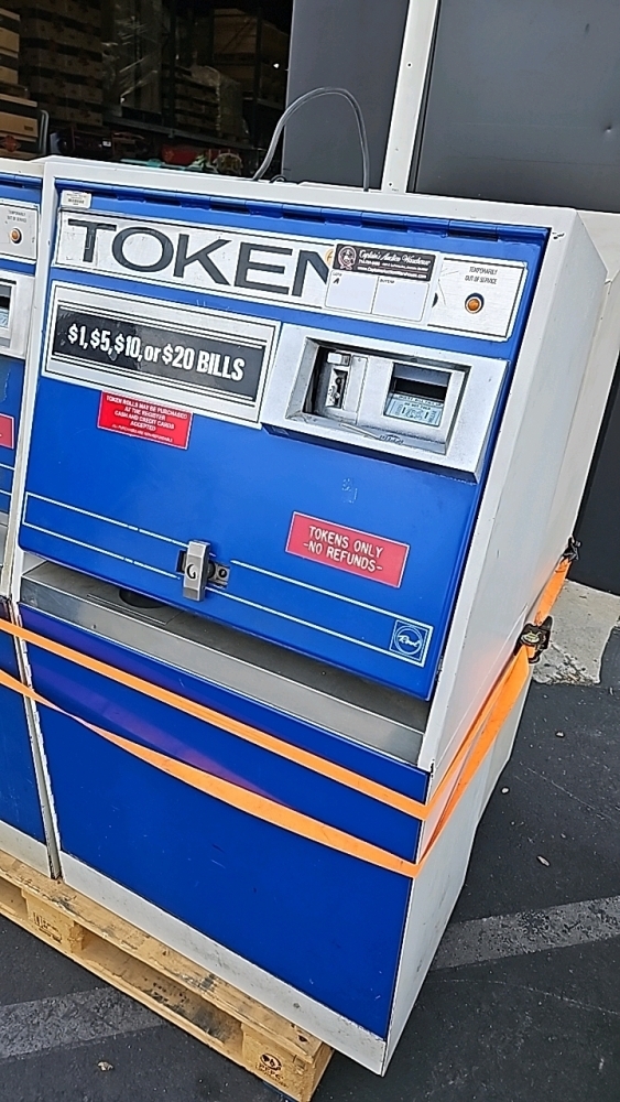 ROWE BC3500 DOLLAR COIN CHANGER MACHINE