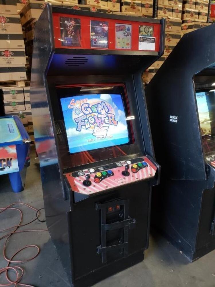 NEO GEO 4 SLOT SNK UPRIGHT ARCADE GAME