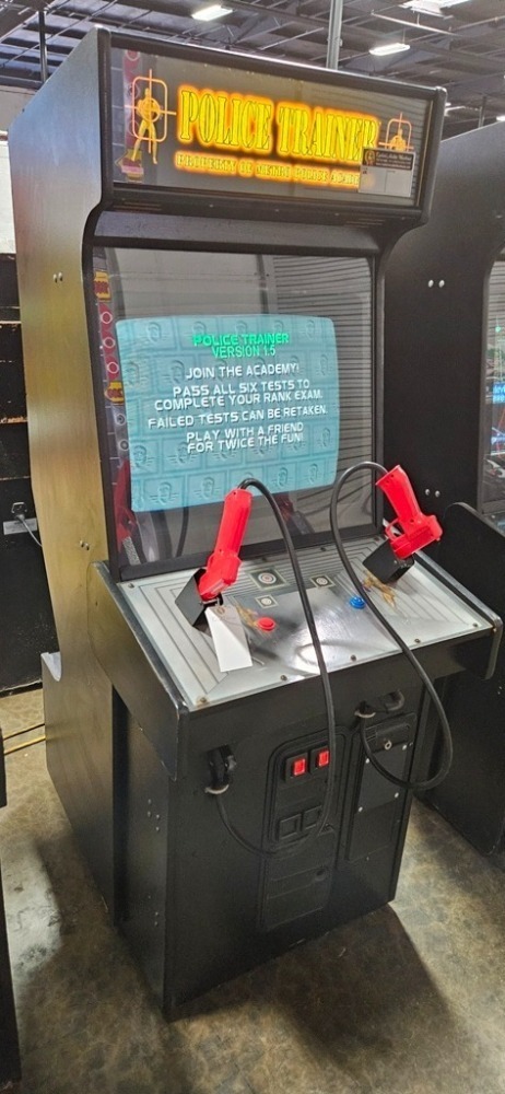 POLICE TRAINER UPRIGHT 25 SHOOTER ARCADE GAME SEGA