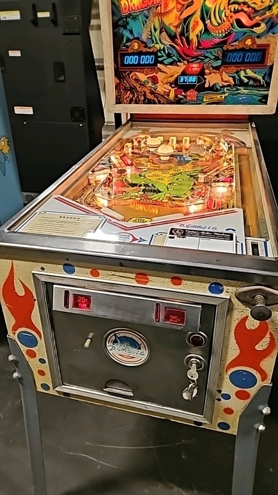 DRAGON CLASSIC PINBALL MACHINE GOTTLIEB 1978