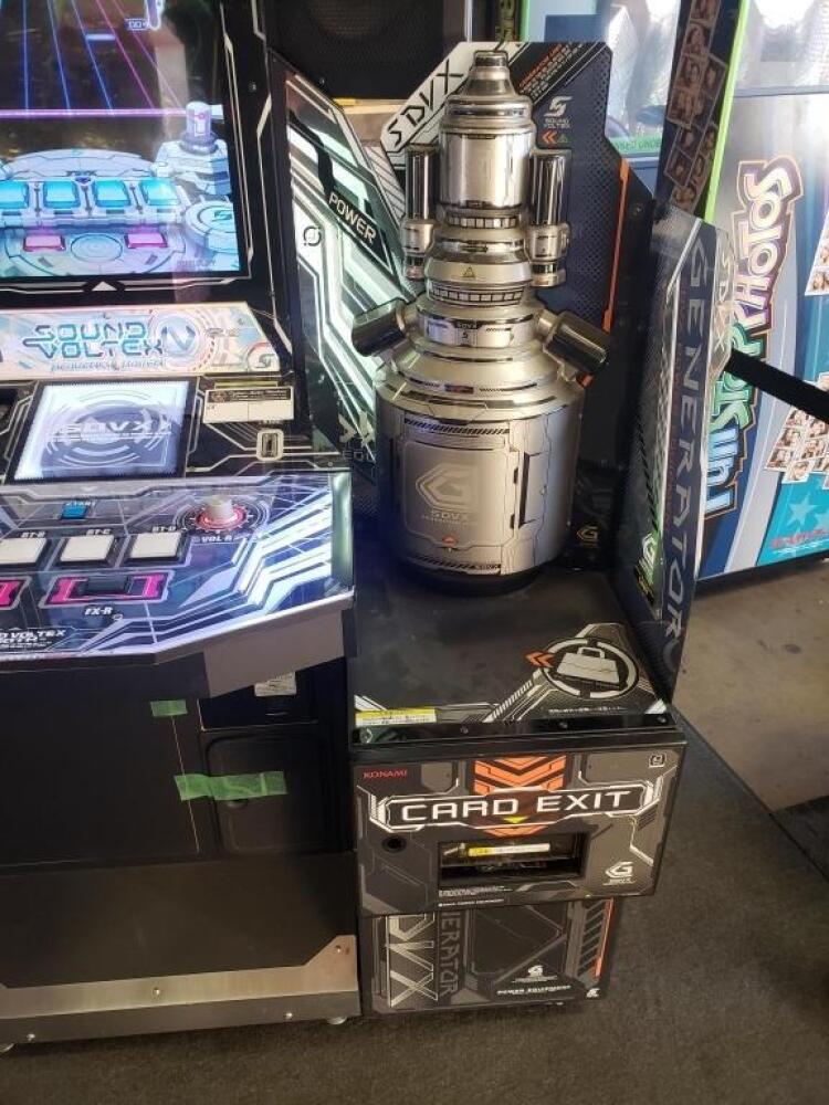 SOUND VOLTEX MUSIC RYTHYM KONAMI ARCADE GAME