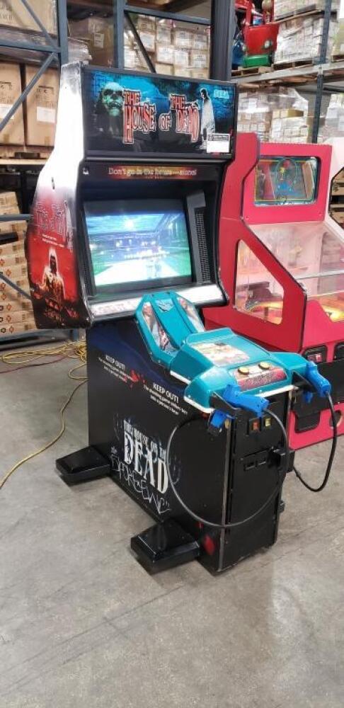 THE HOUSE OF THE DEAD SHOOTER ARCADE GAME SEGA