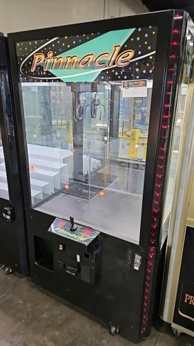 PINNACLE PLUSH CLAW CRANE MACHINE ICE #1