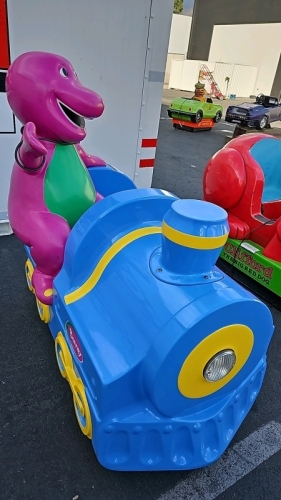 KIDDIE RIDE BARNEY TRAIN RIDE