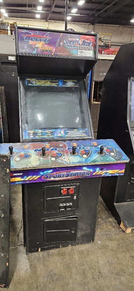 BLITZ NBA SHOWTIME COMBO UPRIGHT ARCADE GAME MIDWAY