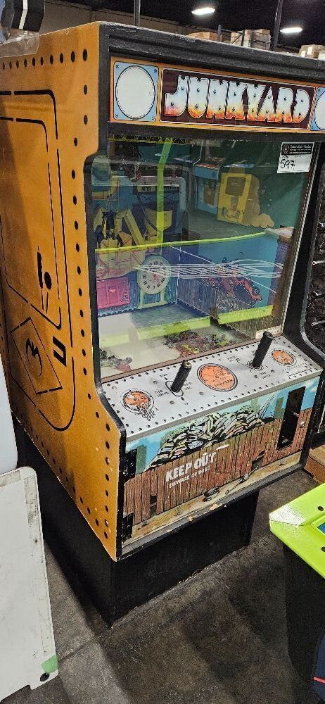JUNKYARD STEAM SHOVEL CLAW ARCADE GAME E.M. PROJECT