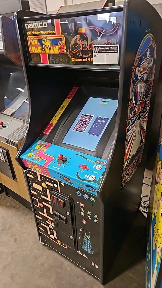 CLASS OF 81 GALAGA MS. PAC-MAN CABINET ARCADE GAME