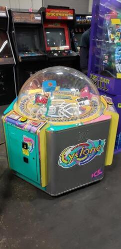 CYCLONE 3 PLAYER TICKET REDEMPTION GAME ND