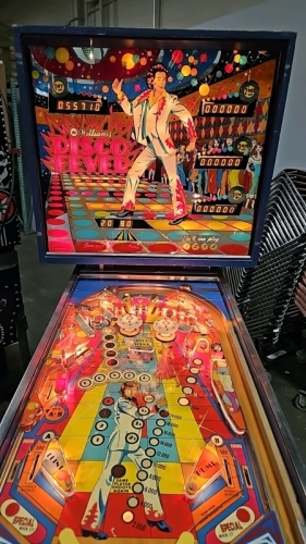 DISCO FEVER PINBALL MACHINE 1978 BY WILLIAMS
