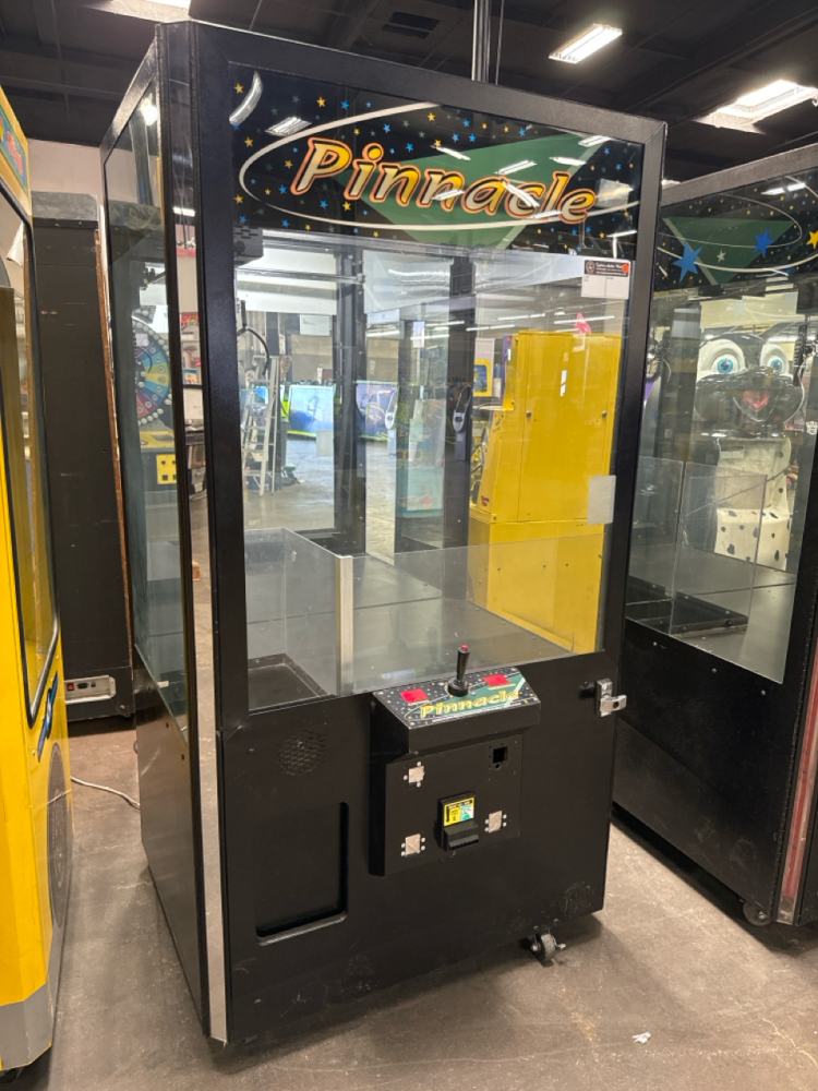 PINNACLE PLUSH CLAW CRANE MACHINE ICE #2