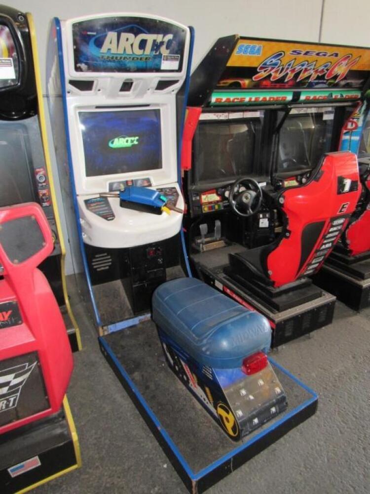 ARCTIC THUNDER RACING ARCADE GAME MIDWAY