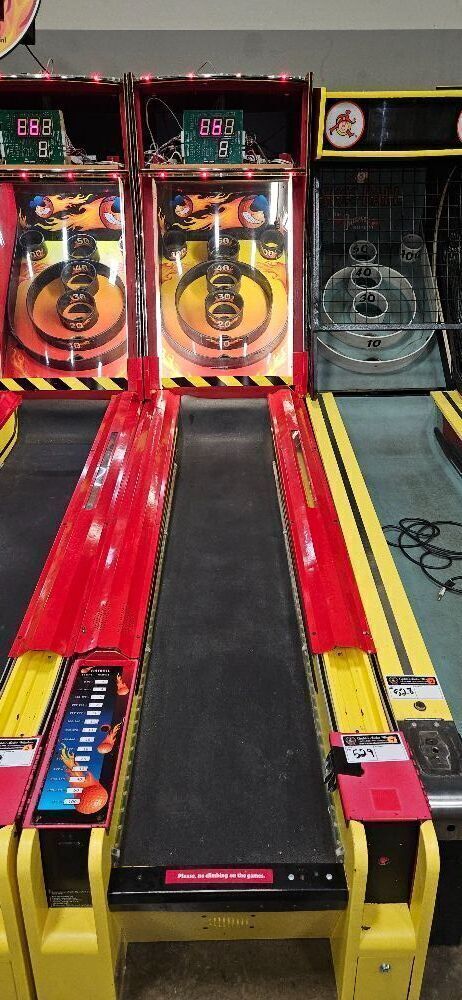 FIREBALL SKEEBALL ALLEY ROLLER REDEMPTION GAME BAYTEK #4