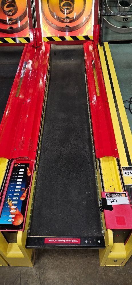 FIREBALL SKEEBALL ALLEY ROLLER REDEMPTION GAME BAYTEK #4