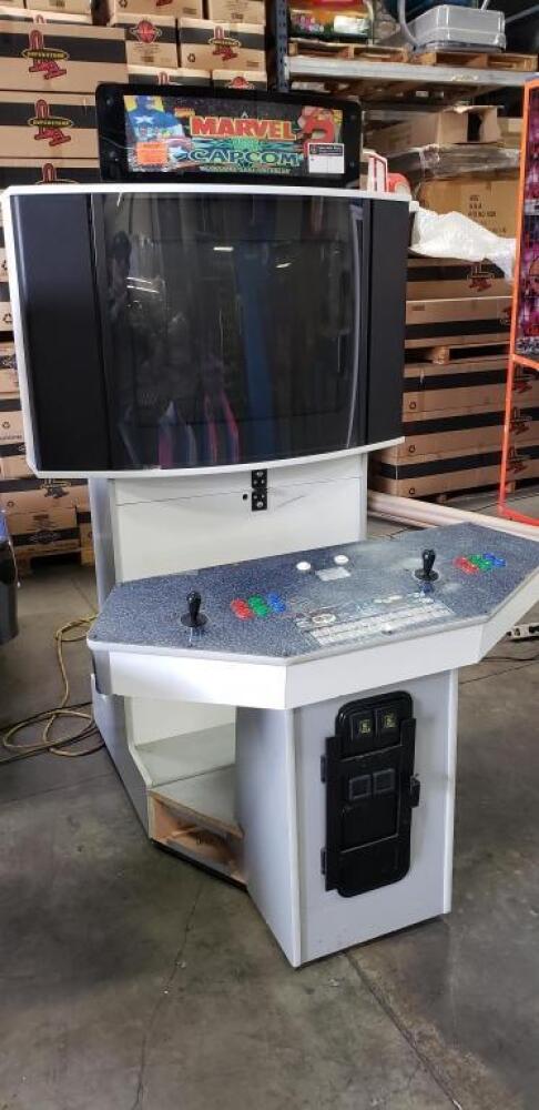 33 SHOWCASE JAMMA ARCADE GAME CAB W/ PCB