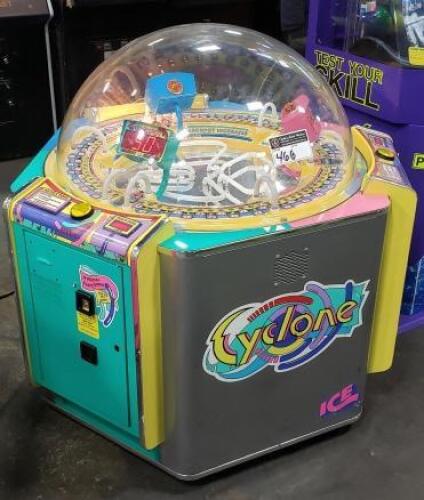 CYCLONE 3 PLAYER TICKET REDEMPTION GAME ICE