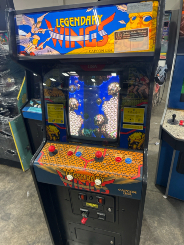 LEGENDARY WINGS UPRIGHT ARCADE GAME CAPCOM