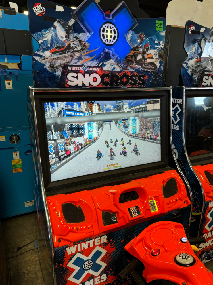 WINTER X-GAMES SNO-CROSS RAW THRILLS ARCADE GAME #2